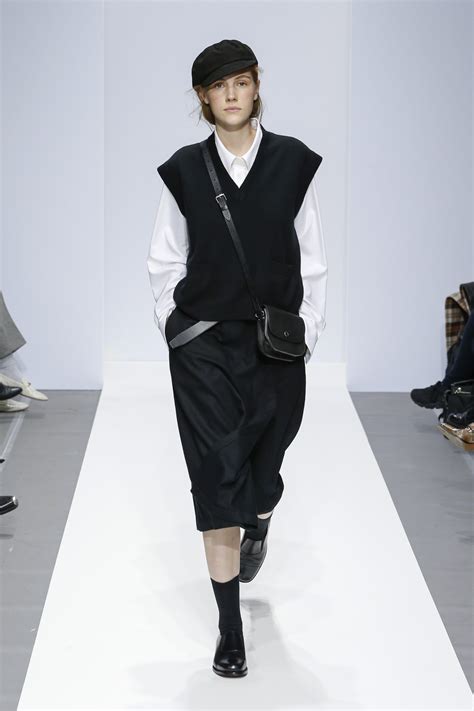 Margaret Howell Rtw Fall Photos