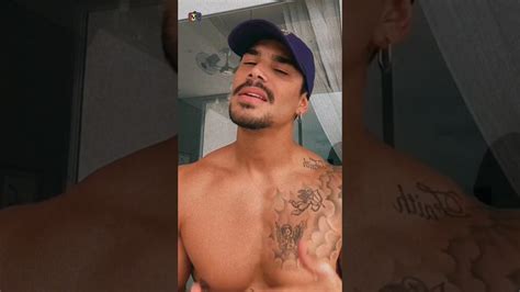 Micael Borges descobriu que sofre de doença tdah Ator está na novela