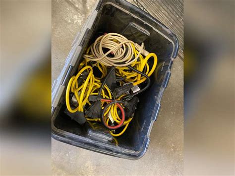 Tub Of Heavy Duty Extension Cords 3 Way Gavel Roads Online Auctions