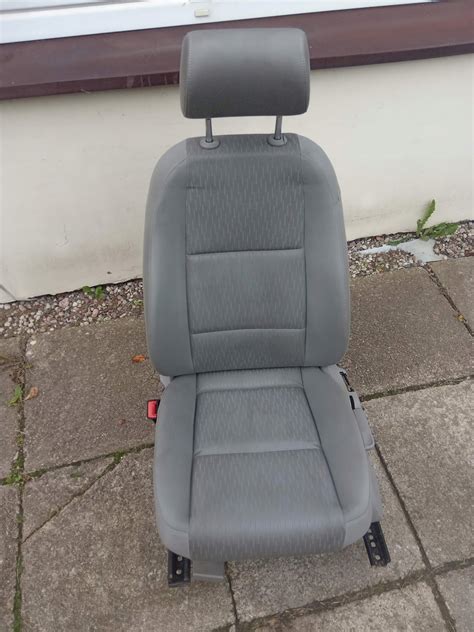 AUDI A4 B6 FOTEL KIEROWCY PODGRZEWANY za 150 zł z Kobylnica koło