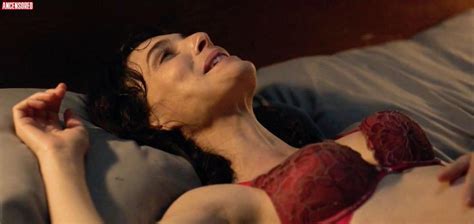Liane Balaban Nue Dans Man Seeking Woman