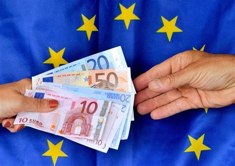Fonduri UE de 50 000 500 000 EUR pentru IMM uri au început înscrierile