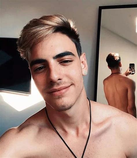 Maya Frota Rosto Masculino Rosto Maya