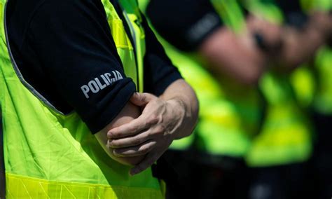Policja ostrzega przed oszustami podającymi się za funkcjonariuszy CBŚP