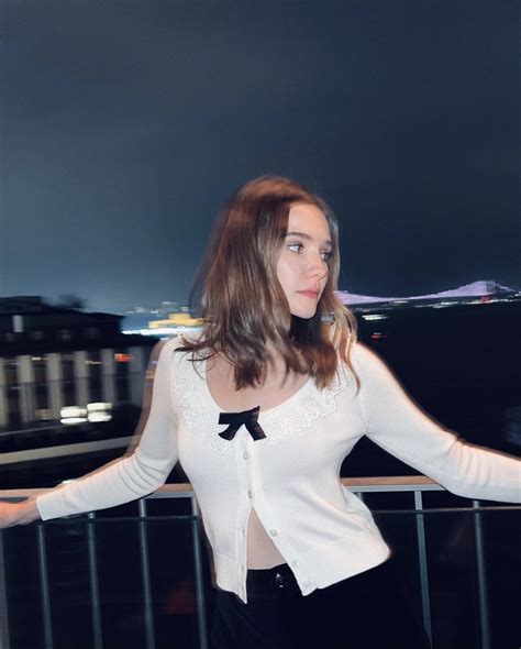 Alina Boz Brasil Fan Account on Twitter ELA NÃO CANSA DE SER A