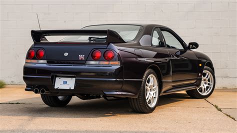 This R Nissan Skyline Just Sold For K Top Gear