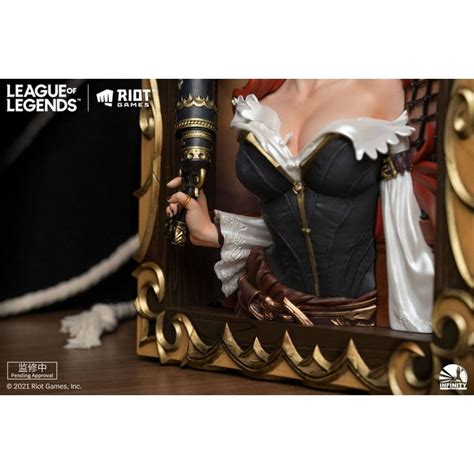Infinity Studio League Of Legends Cadre Photo 3D PVC The Bounty Hu