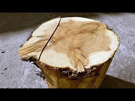 Woodturning Yew Just Can T Beat It Youtube