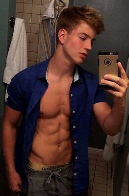 Hot Guy Selfie Abs