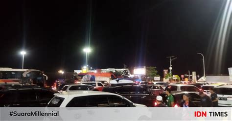 H 6 Penyeberangan Di Pelabuhan Merak Masih Ramai Lancar