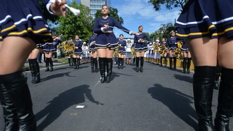 Suenan Las Bandas De Paz Para Celebrar La Fiesta Del 15 De Septiembre