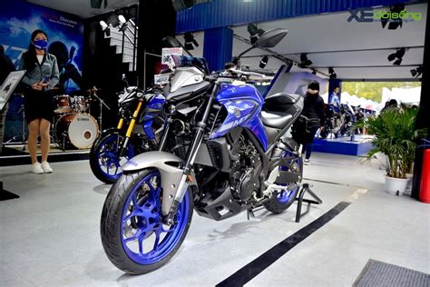 Naked Bike Ph N Kh I L N Yamaha Mt M I B T Ng V Vi T Nam Gi Ni M
