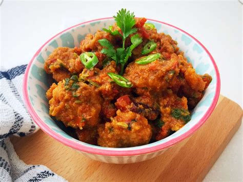 Chettinad Pakora Curry Recipe By Archana S Kitchen