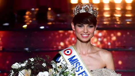 Eve Gilles Miss Nord Pas de Calais élue Miss France 2024 Le Singulier