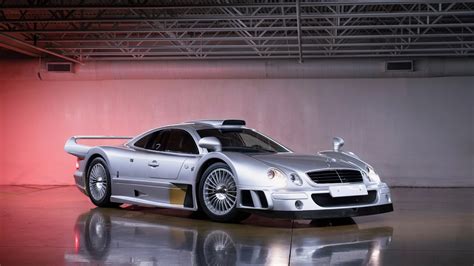 Mercedes Benz Clk Gtr Owner S Guide Video Details The Race Car For The Road