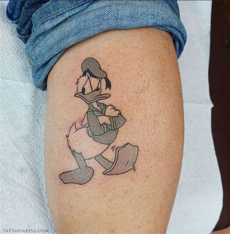 Tatuagem Pato Donald Feminina ENSINO