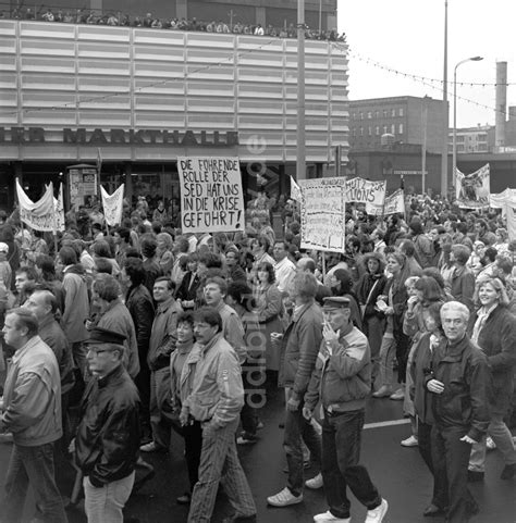 DDR Bildarchiv Berlin Legendäre Großdemonstration zur Reformation