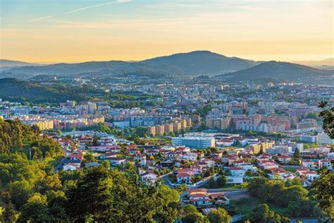 Famalicão é uma cidade nortenha cada vez mais procurada pelas famílias
