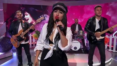 Watch En Casa Con Telemundo Highlight En Homenaje A Selena Aixa