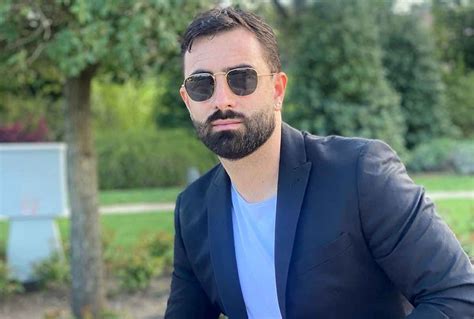 Intervista Al Cantante Neomelodico Rosario Miraggio Nuovo Disco For