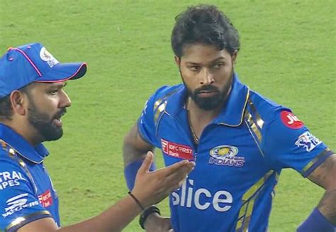Ipl Rohit Sharma Visibly Frustrated Has Intense Chat With Hardik
