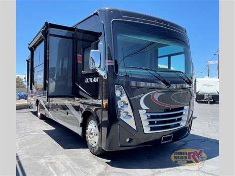 Used Thor Motor Coach Outlaw Gp Motor Home Class A Toy Hauler