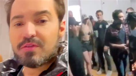 Novo affair Saiba quem é a mulher de biquíni flagrada saindo do