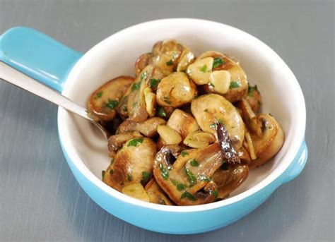 CHAMPIGNONS DE PARIS AU XERES Come Conmigo