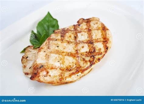 Pecho De Pollo Asado A La Parilla Foto De Archivo Imagen De Cocinado