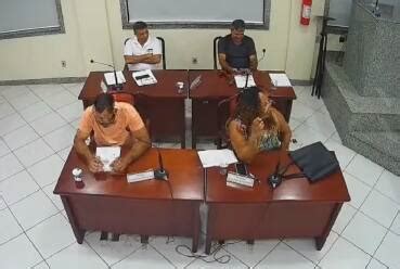 Vereadora mais votada de Pompéu em Minas é vítima de transfobia na