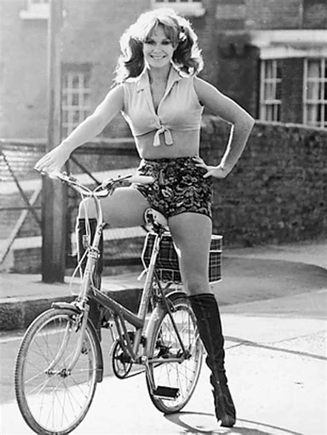 Naked Carol Cleveland Added By Manuros