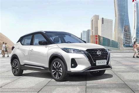 Nissan 2024 Kicks Alys Melody