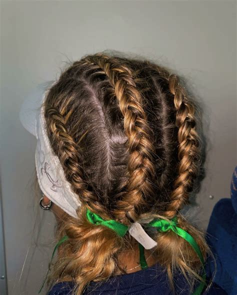 30 Cute And Practical Softball Hairstyles