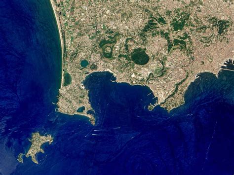 I Campi Flegrei Visti Dal Satellite ArcheoFlegrei