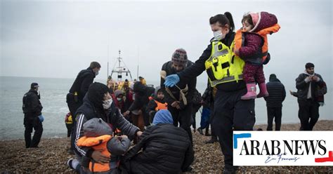 Migrants dans le détroit les rêves noyés des 27 naufragés de Calais