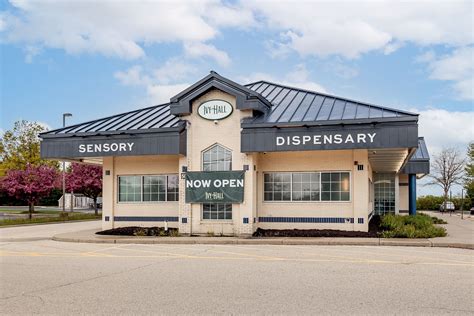 Exploring Ivy Hall Cannabis Dispensary In Crystal Lake Illinois