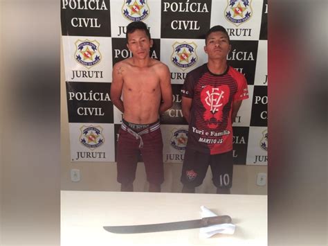Polícia prende suspeitos de matar homem a terçadadas em Juruti
