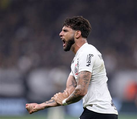 Corinthians recusa proposta do futebol inglês por Yuri Alberto CBN