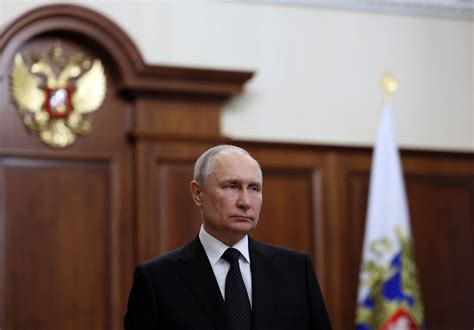Putinin aşçısı neden isyan etti