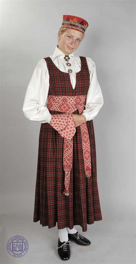 Latvie U Tautas T Rpi Latvian Folk Costumes Folk Clothing Vintage