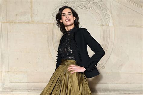Comment S Habillent Les Stars En Front Row De La Haute Couture