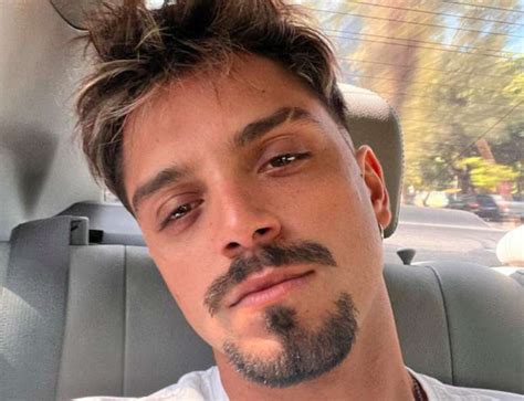 Uma libertação diz Rodrigo Simas após assumir bissexualidade