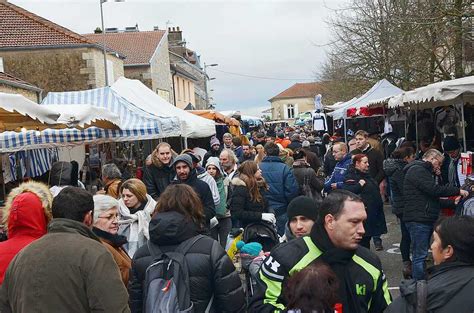 Langres La Foire De La Sainte Catherine De Retour Pour La E Fois