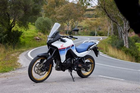 Honda XL750 Transalp vs Yamaha Ténéré 700 Vergleich Test 2023