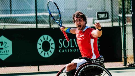 Ténis Espanha surpreende Japão e repete final no Mundial de Equipas em