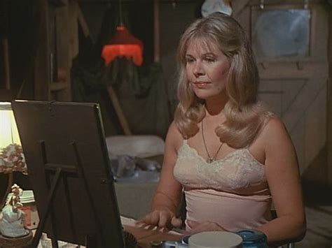 Loretta Swit Hot Lips Houlihan Medical Tv Shows Blond Mash 4077 Curvy Celebrities Favorite