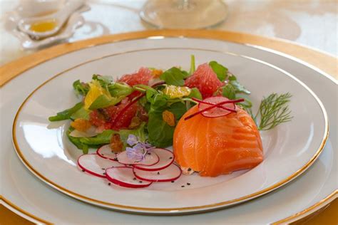 Dômes aux deux saumons salade de fenouil aux agrumes à lhuile dArgan