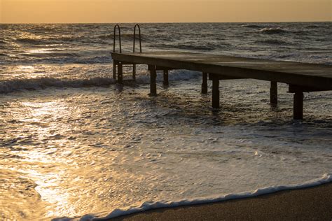 Wallpaper Sunlight Sunset Sea Shore Sand Reflection Beach Wood