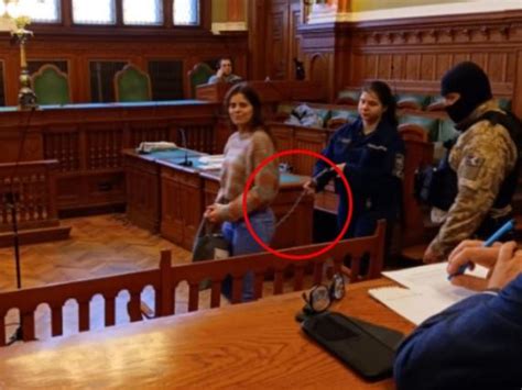 Ilaria Salis Si Dichiara Innocente Rifiutato Patteggiamento A 11