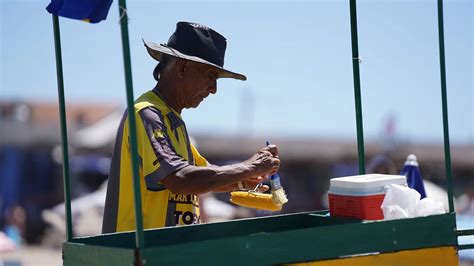 De Los Pochoclos A Los Pareos Los Precios De La Venta Ambulante En Las